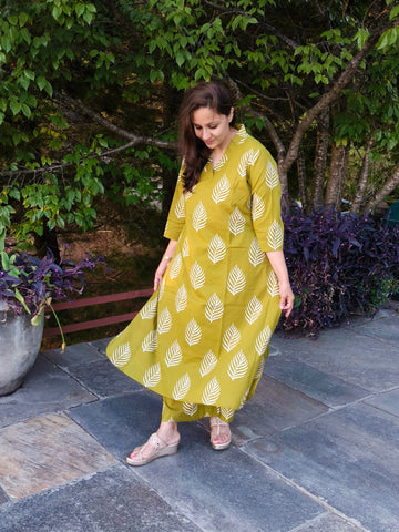 CraftsandLooms | Ethnic & Fusion Wear for Women, Handlooms, Handicraft ...